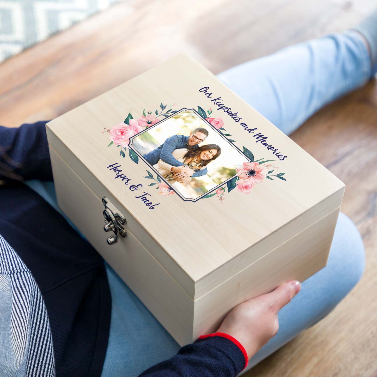 Personalised Keepsake Box With Floral Border Photo – Little Bear Studios